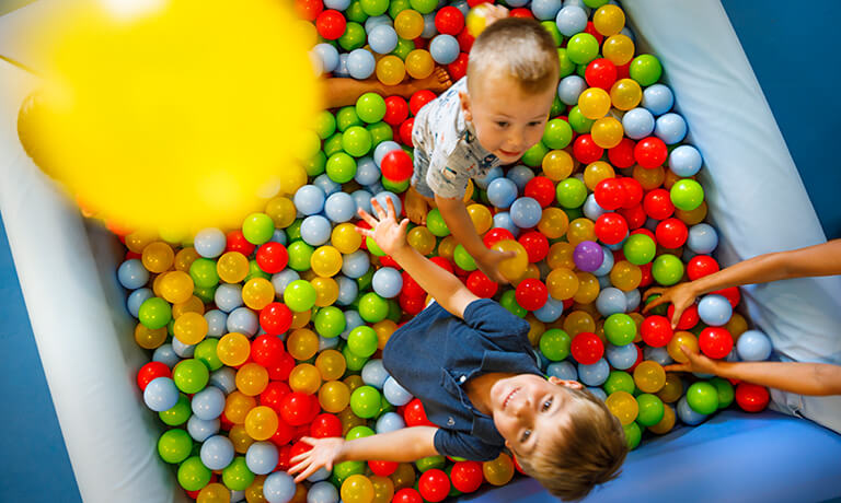 Maro Family Entertainment - Club Dubrovnik Sunny Hotel, Croatia